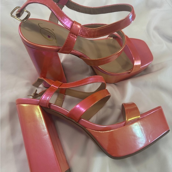 Shoes | Chic Coral Platform Heels | Poshmark